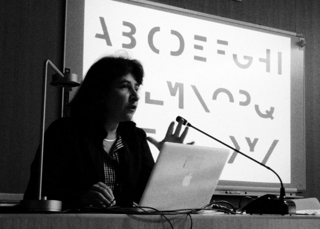 Roxane Jubert et la typographie sur France Culture - Etapes